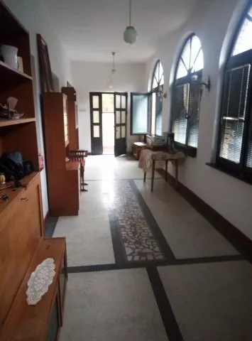 KUCA U CENTRU ALIBUNARA