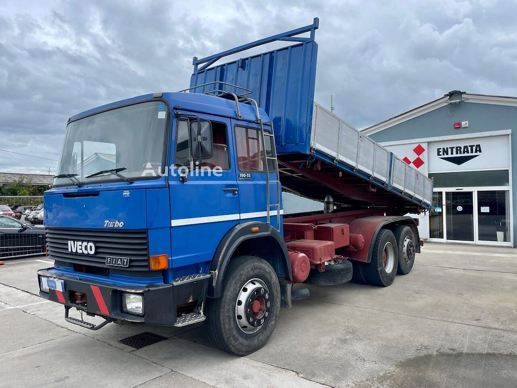 IVECO 190-38 kiper
