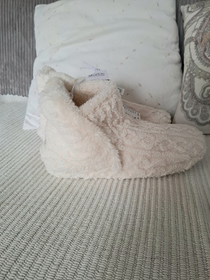 Nove Women' secret čizme papuče 39/40