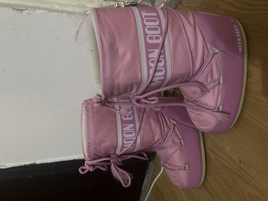 Moon Boot roze 31/34