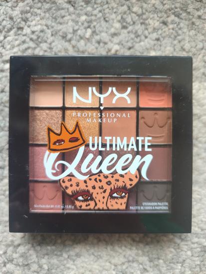 Nyx Ultimate Queen paleta senka