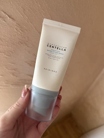 Skin1004 Hyalu-Cica Water-Fit Sun Serum SPF50+