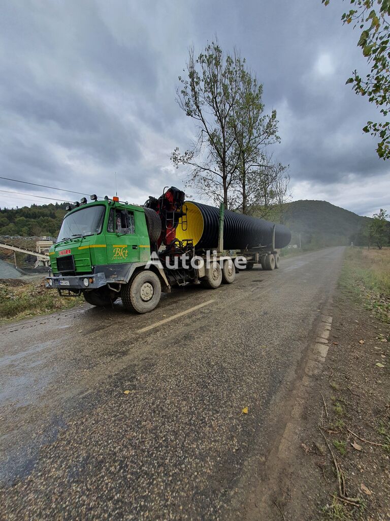 Tatra 815 kamion za prevoz drva