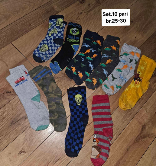 Set čarapa 10 pari. od 25 do 30