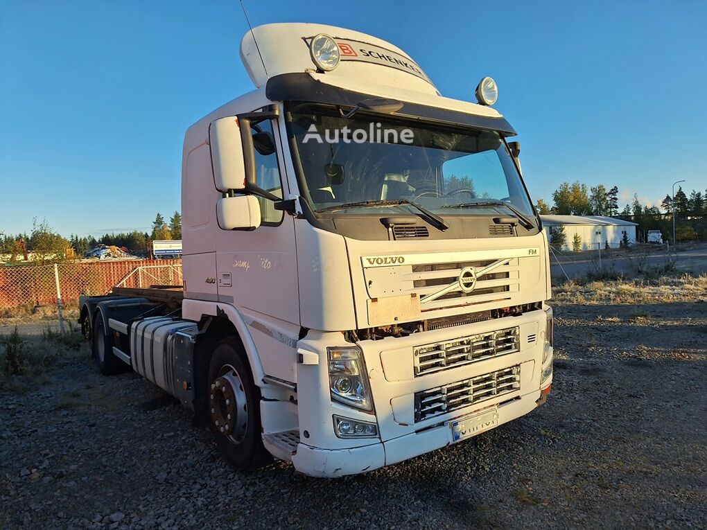 Volvo FM13 vozilo za prevoz kontejnera