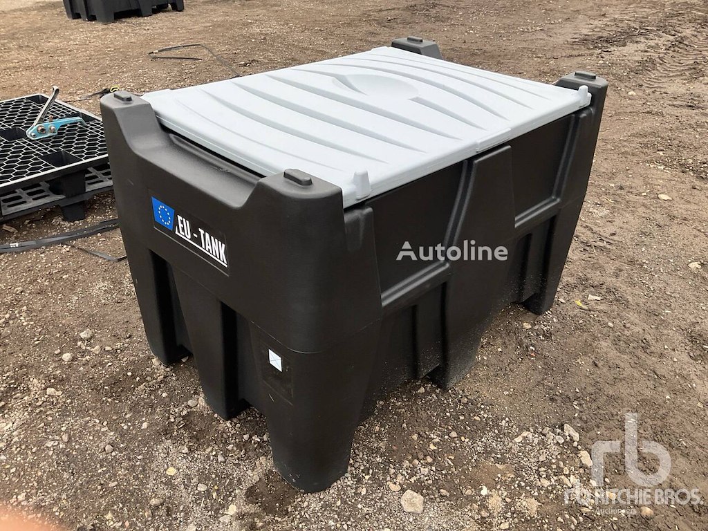 Prodaje se Emiliana Serbatoi EU-TANK 440 440 gal Skid Mounted Poly (Unused) rezervoar za skladistenje goriva na aukciji