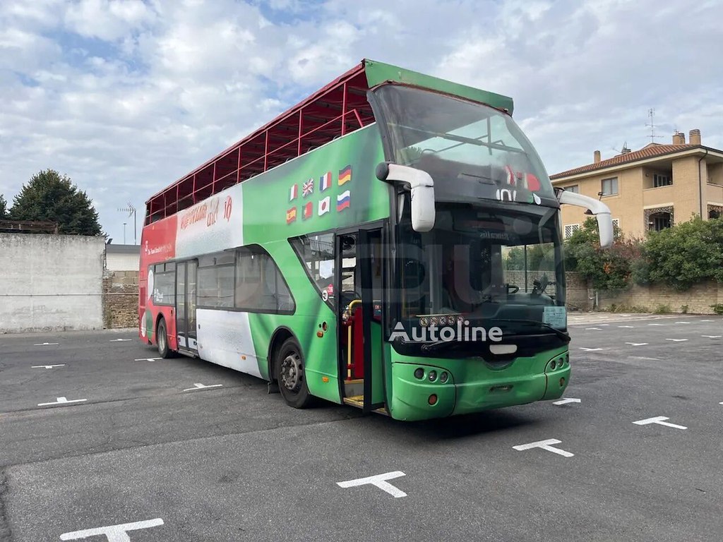 Prodaje se Volvo Bravo I City autobus za razgledavanje grada na aukciji