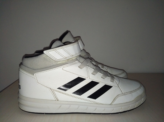 Adidas AltaSport Mid duboke kozne patike br 40