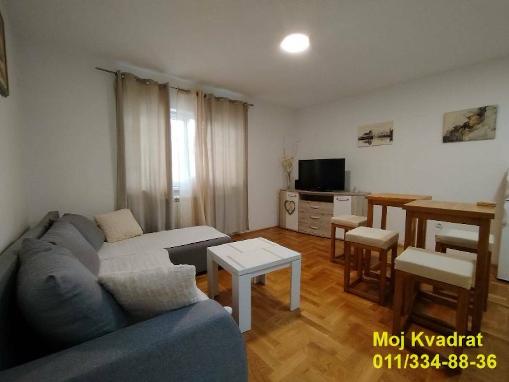 Zemun, Zemun polje - Ljiljane Krstić, 42m2