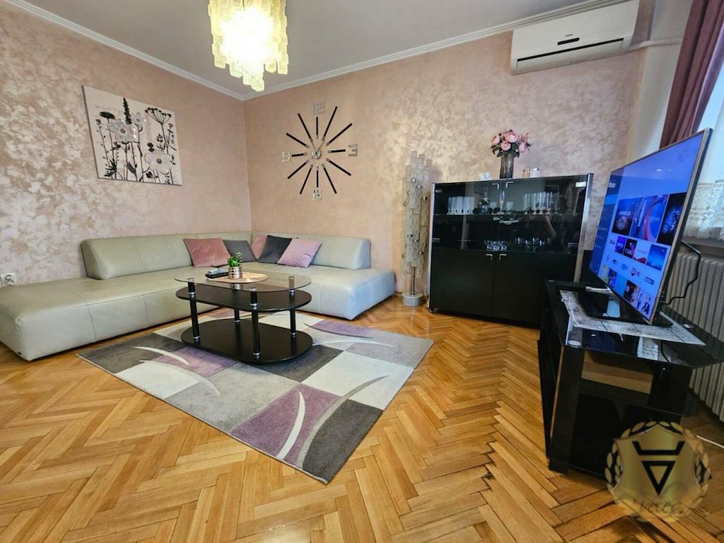 +VRAČAR VN 3574
