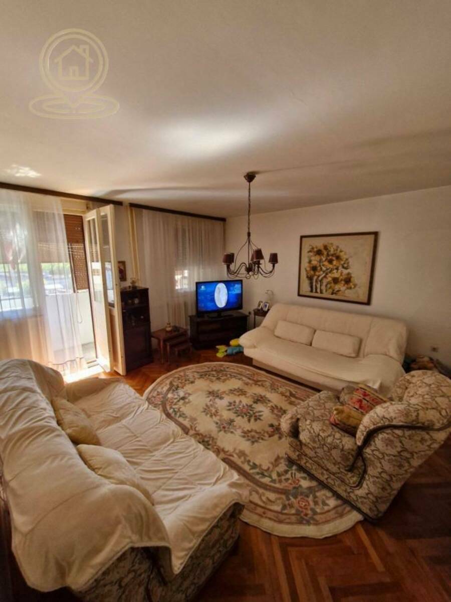 Na prodaju stan 59m² – Bulevar Zorana Đinđića, 110000e