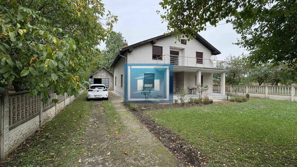 NA PRODAJU – SEOSKA KUĆA NA SAMO 12 KM OD GRADA!