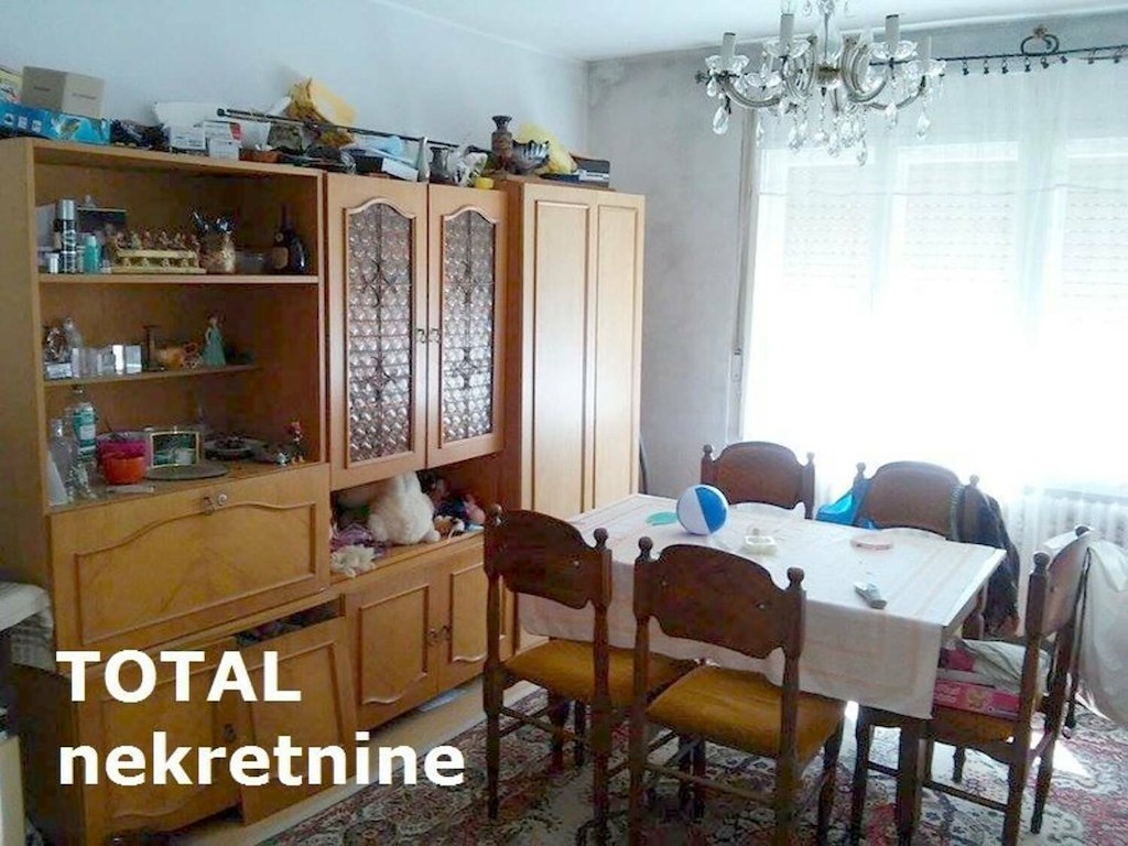 Petosobna kuća NOVI SAD, 123600€