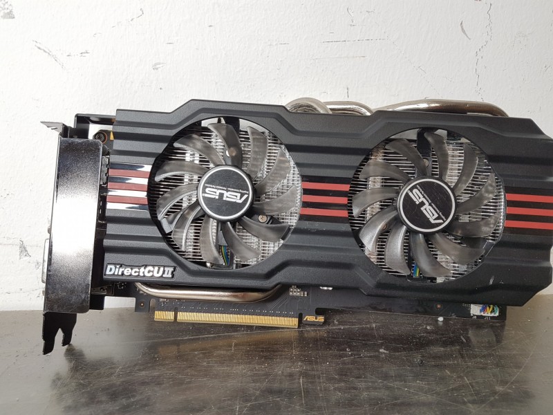 graficka Nvida GeForce GTX 660 - 2gb gddr5