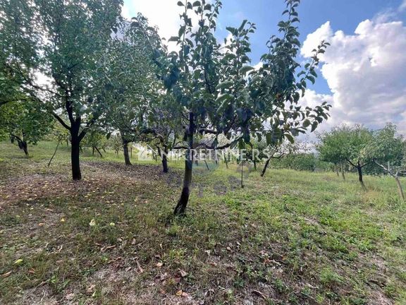 554618-Na prodaju plac površine 1418m² na Alibegovcu