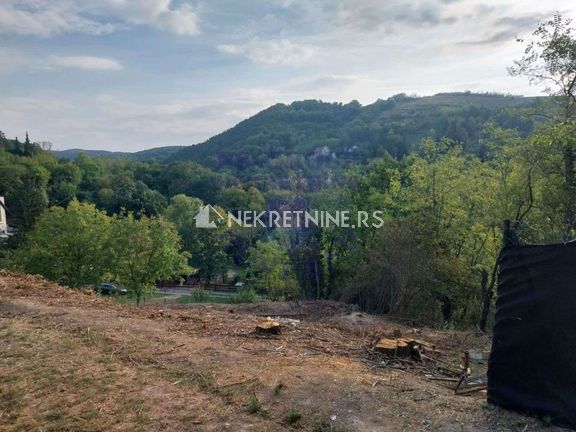 Na prodaju plac u Rakovcu!