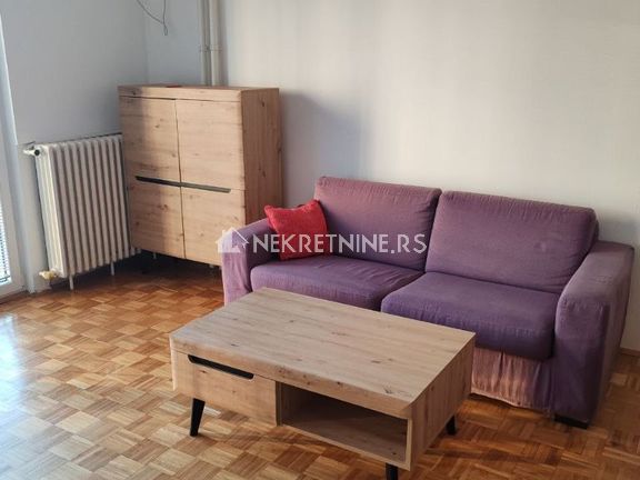 Novi Beograd - Blok 61 - Trosoban stan - Namešten