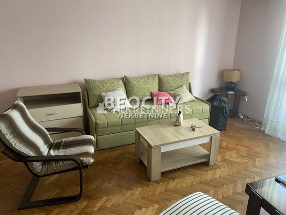 Vračar, Crveni krst, Jovana Rajića, 1.0, 47m2, 500EUR