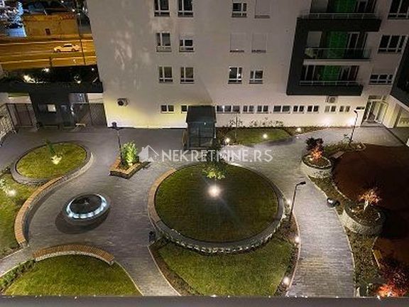 Novi Beograd, West, Tadije Sondermajera, stan, 50m2 sa garažom