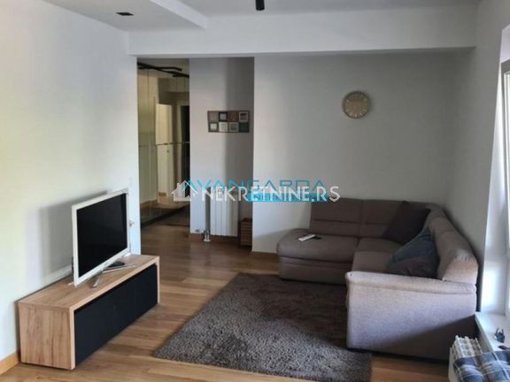 Novi Beograd, Tošin bunar, Tošin bunar, 3.0 stan, 90m2, 1100 EUR