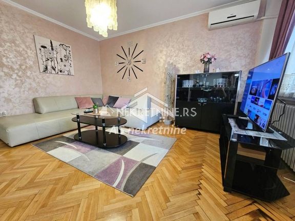 Vračar, Slavija, 3.0 stan, 85m2, 1000 EUR