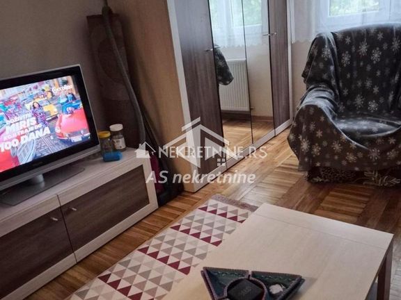 Čukarica, Banovo brdo, 1.0 stan, 30m2, 500 EUR