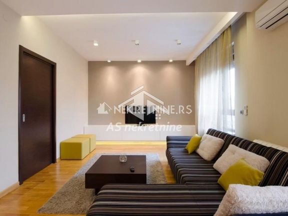 Vračar, Crveni krst, 5.0 stan, 160m2, 2000 EUR