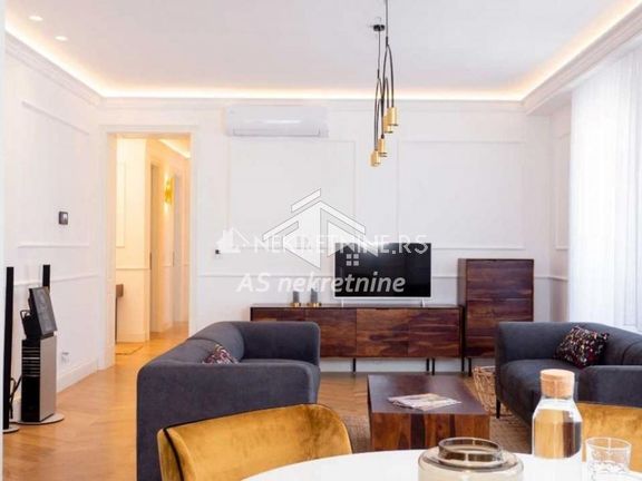 Stari grad, Knez Mihailova, 4.0 stan, 115m2, 2200 EUR