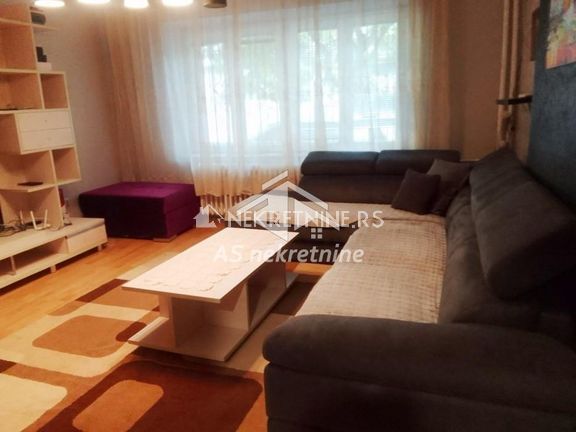 Novi Beograd, Paviljoni, 2.0 stan, 54m2, 650 EUR