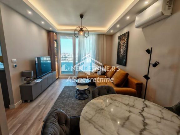 Voždovac, Trošarina, 3.0 stan, 62m2, 850 EUR