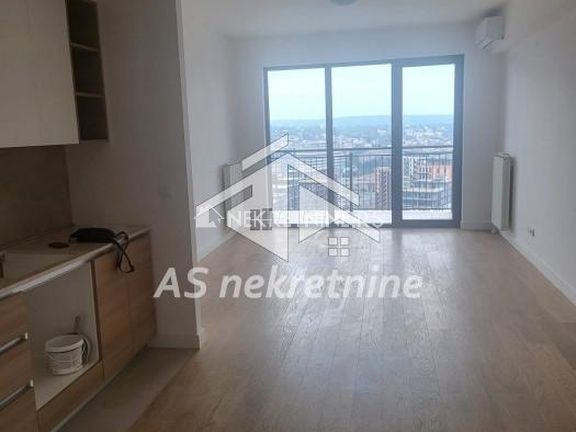 Savski venac, Beograd na vodi, 3.0 stan, 81m2, 1500 EUR