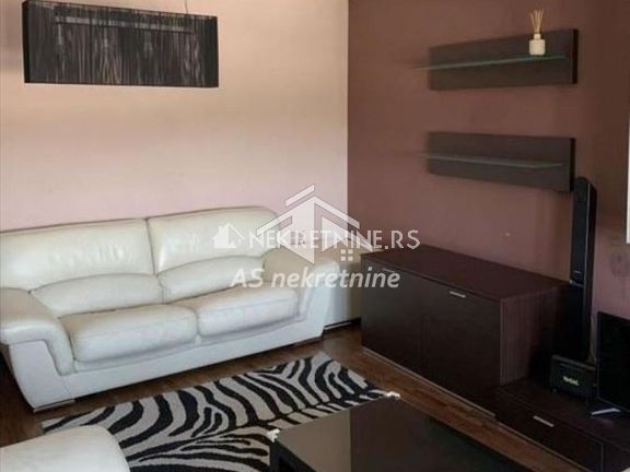 Čukarica, Čukarička padina, 2.5 stan, 65m2, 700 EUR