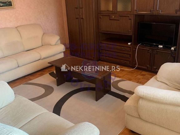 Dvosoban,odlican,Novo Naselje 0212100690 0648033334