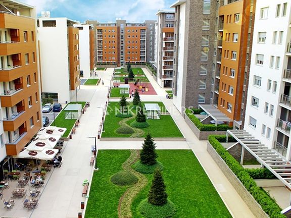 A BLOK 2.0 - LUX