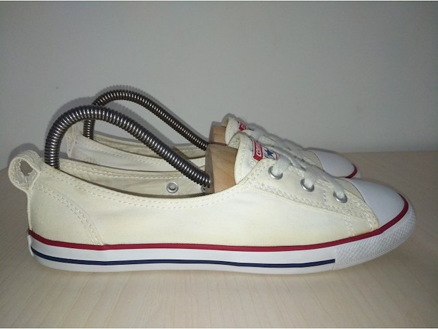 Converse CHUCK TAYLOR ALL STAR baletanke broj 40 ( 25 c