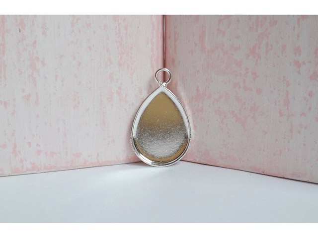 Osnova za minđuše ili medaljon, 23x15 mm