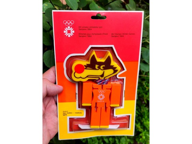 YU Maskota ZOI 1984 Zimske Olimpijske Igre VUČKO MINT!!