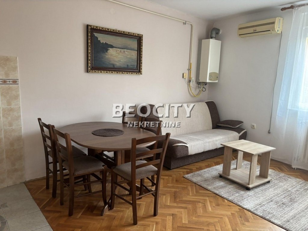 Novi Sad, Centar, Karađorđeva, 1. 5, 48m2, 380EUR