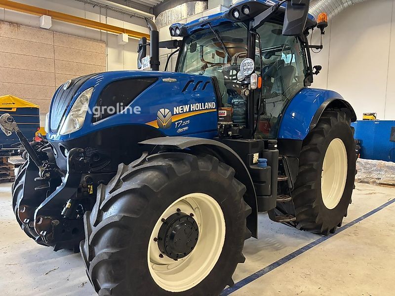 New Holland T7.225 traktor točkaš
