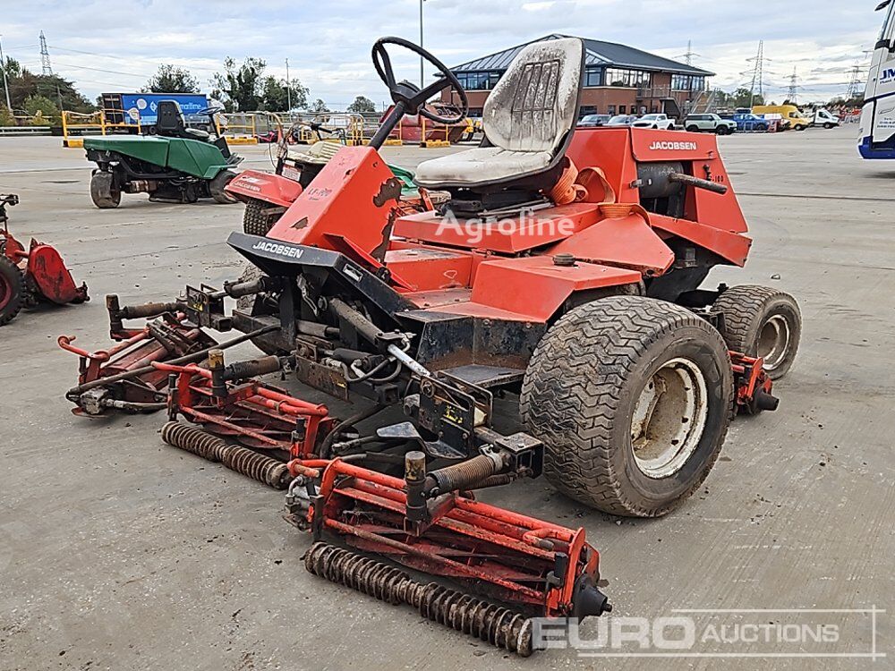 Prodaje se Jacobsen LF-100 traktor kosilica na aukciji