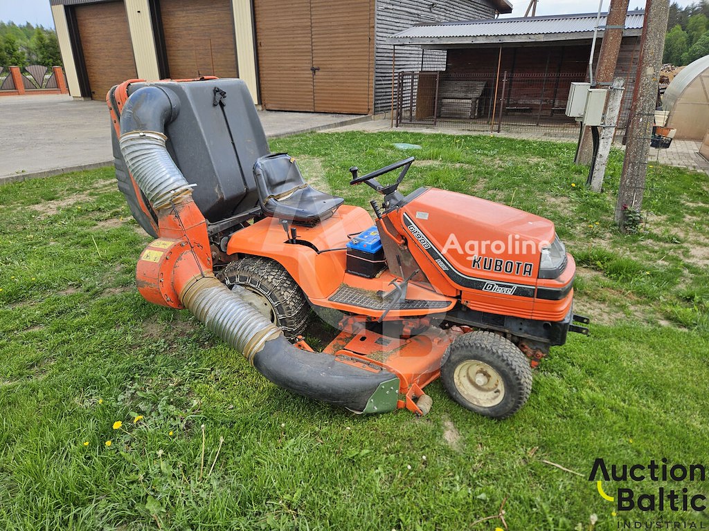 Prodaje se Kubota GCD420N-II traktor kosilica na aukciji