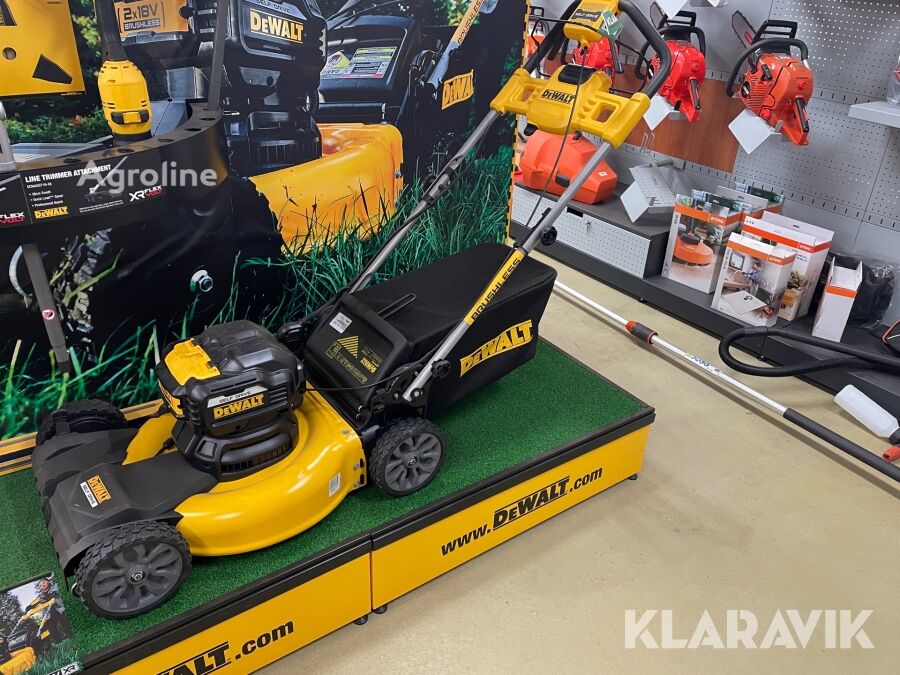 Prodaje se DeWalt DCMWSP564N traktor kosilica na aukciji