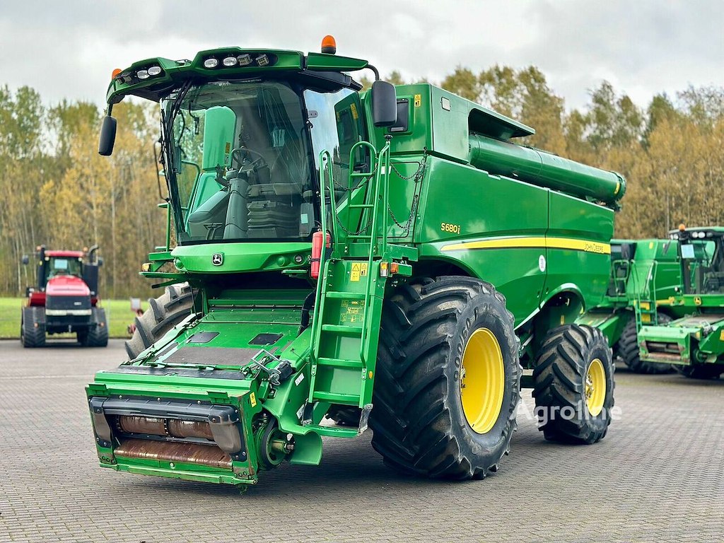 John Deere S680i kombajn za žito