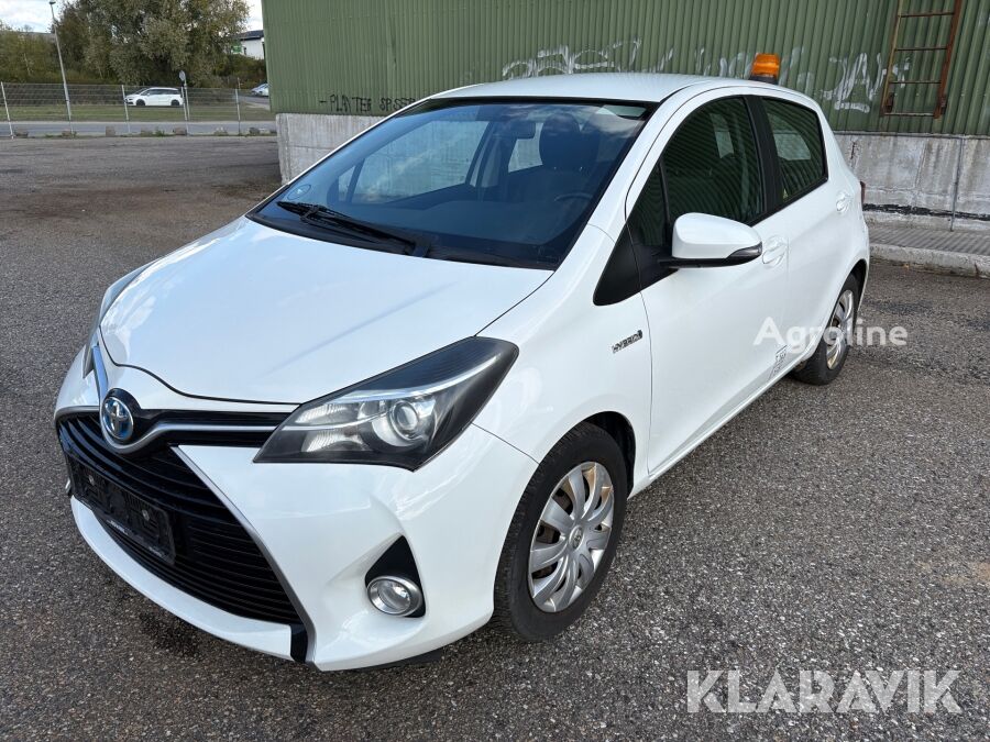 Prodaje se Toyota Yaris tanjiraču na aukciji