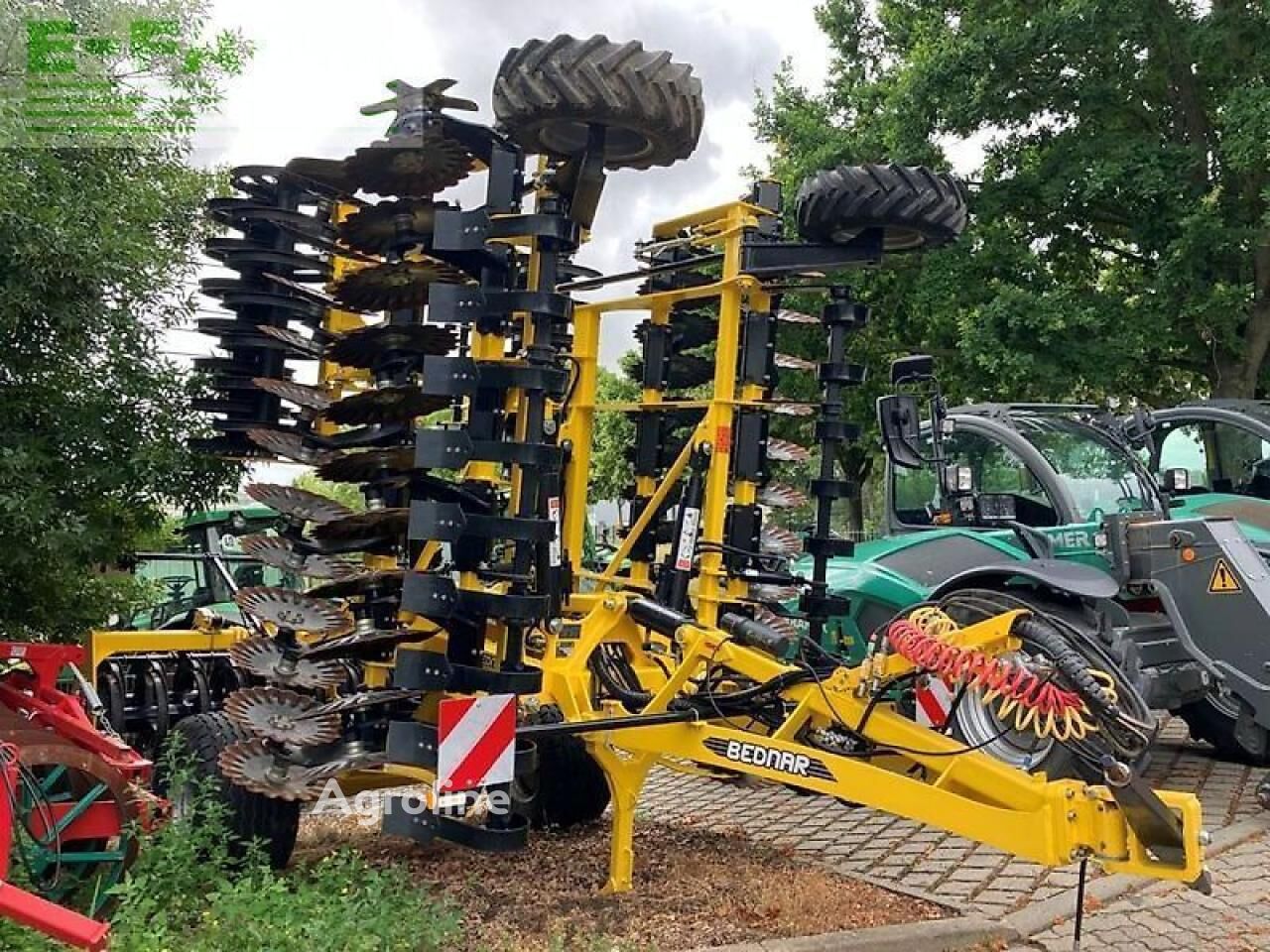 Bednar swifterdisc tanjirača