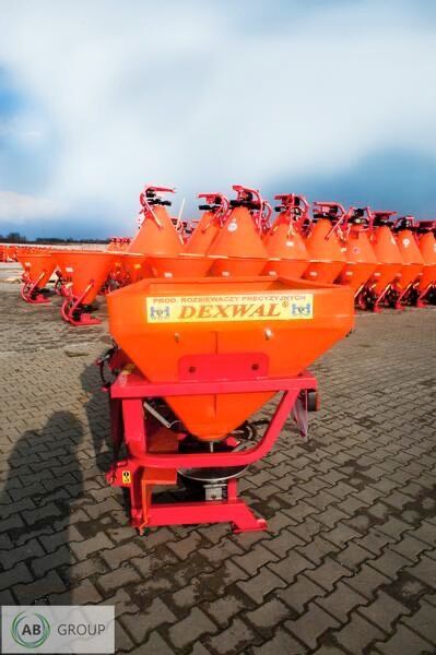 Dexwal rozsiewacz nawozu Tornado Duo 850 l/1200 kg nošeni rasipač