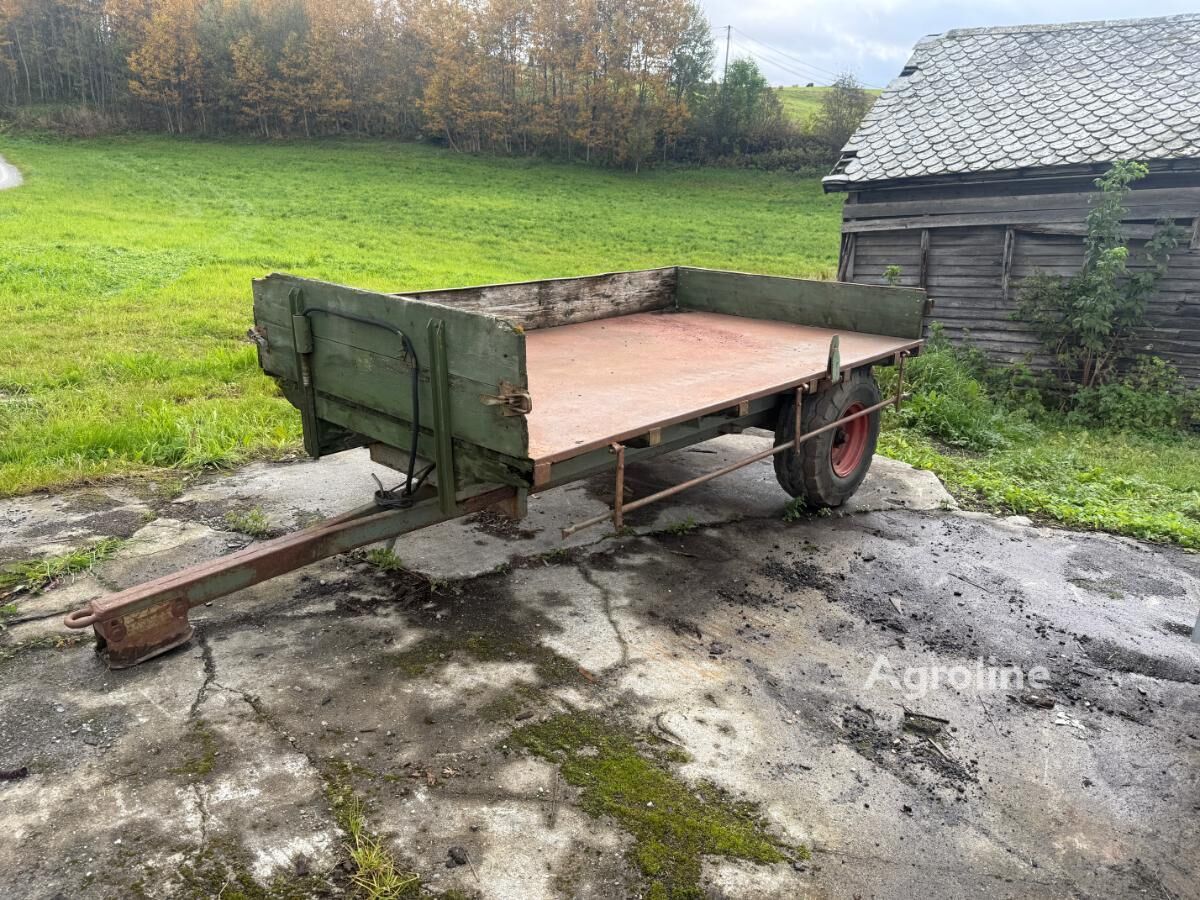 Prodaje se Br.moi Tilhenger traktorsku prikolicu na aukciji