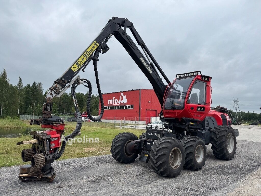 Komatsu 901 harvester