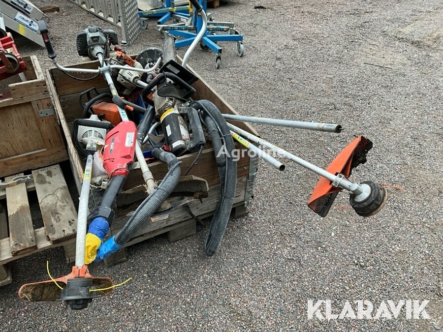 Prodaje se Stihl med diverse trädgårdsmaskiner Stihl, Flex Mfl trimer za travu na aukciji