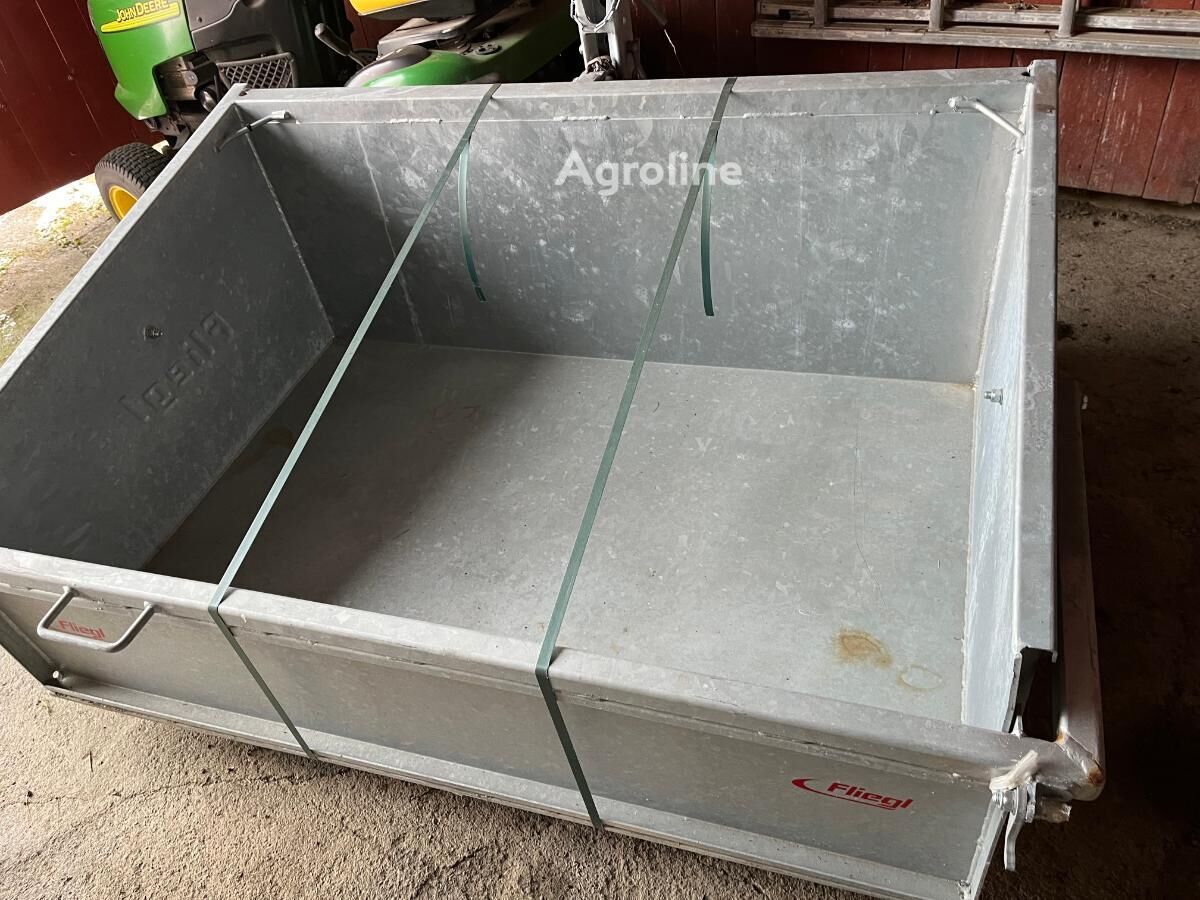 Prodaje se Fliegl Fliegle 150 cm traktorsku korpu na aukciji